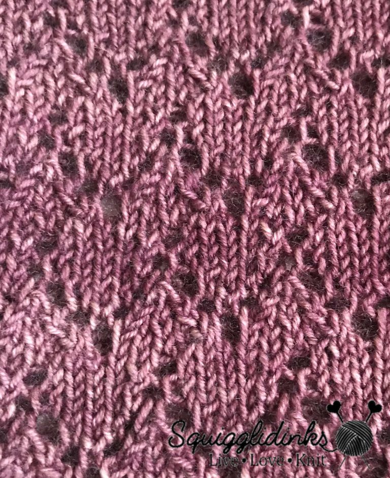 Dragon Magic Cowl – Squigglidinks