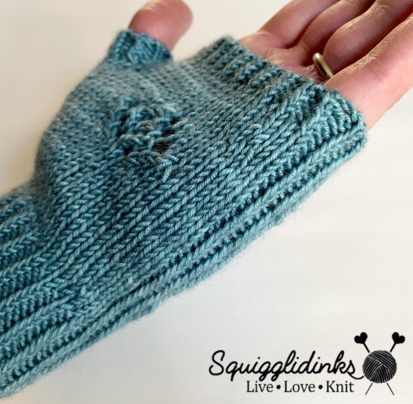 Magic Practice Mitts – Squigglidinks