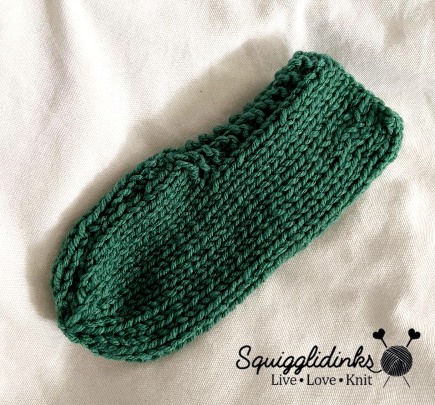 Simple, Easy Slippers – Squigglidinks